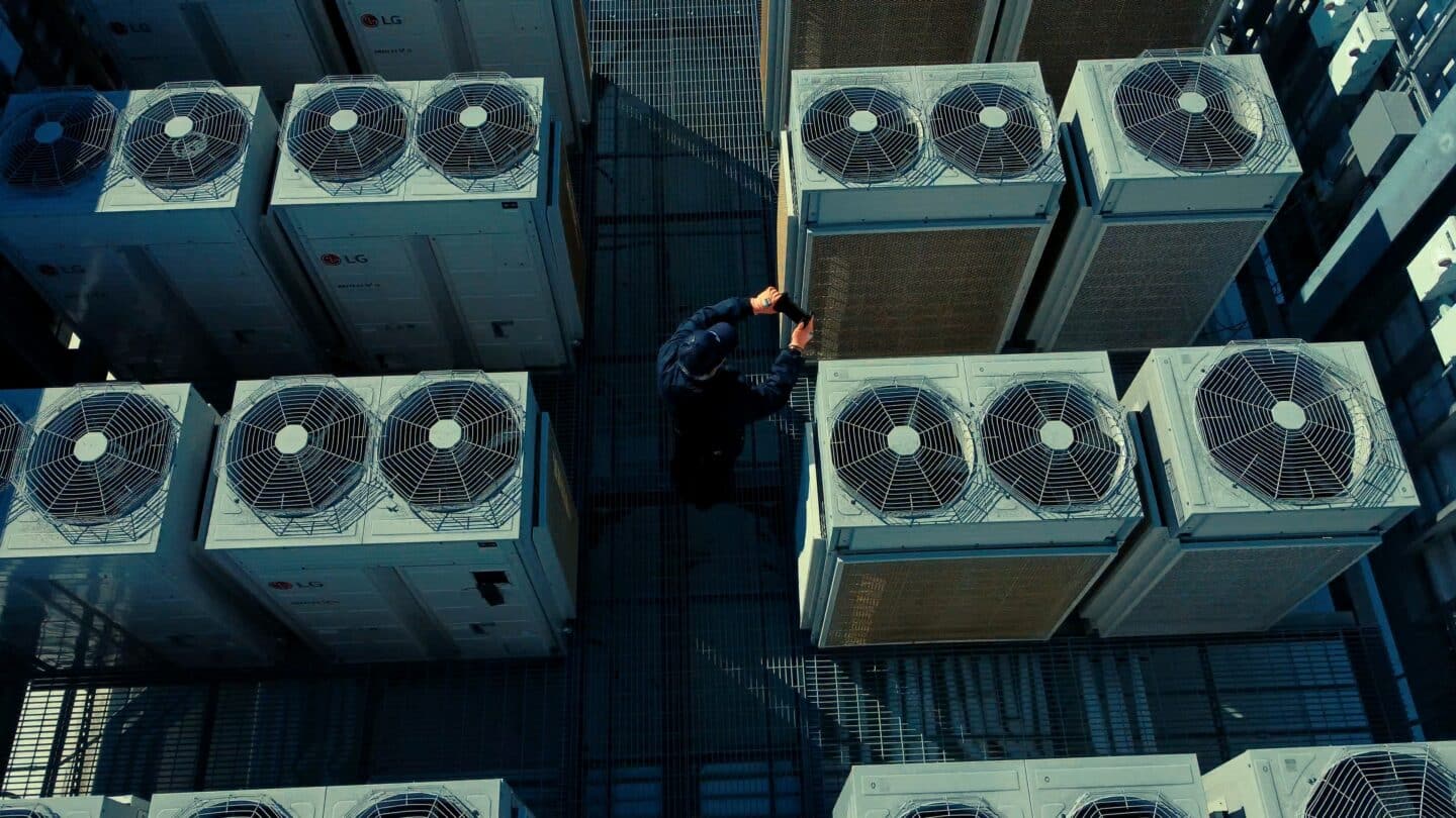 Energy-Efficient HVAC Systems for Commercial Buildings